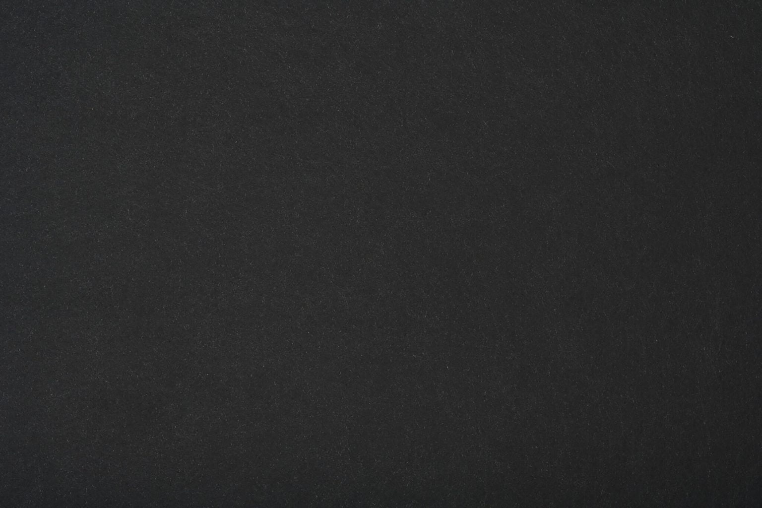 Premium filt plade 2400x600x9 mm - Sort - Wallshop.dk