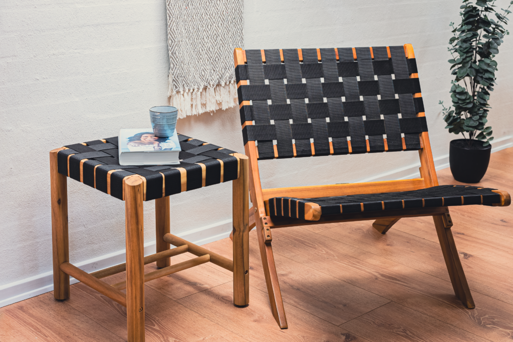 Hâws Nooka Lounge Stol i sort reb » Køb online hos Wallshop.dk